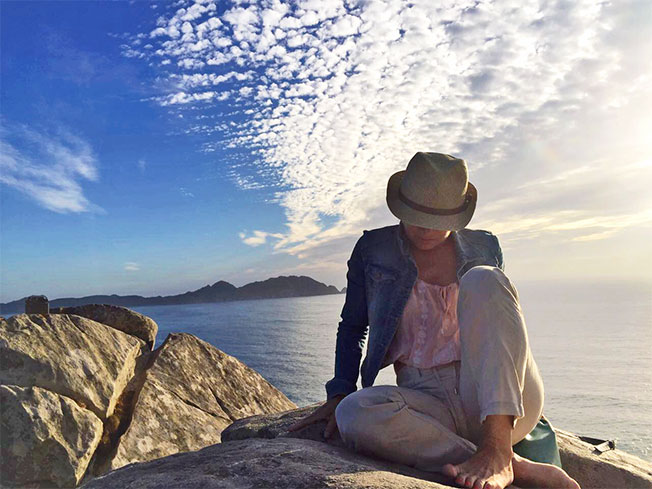 Going through Menopause with Self-Compassion - graceofnoage.com